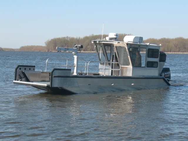 Cab Type - Oquawka Boats