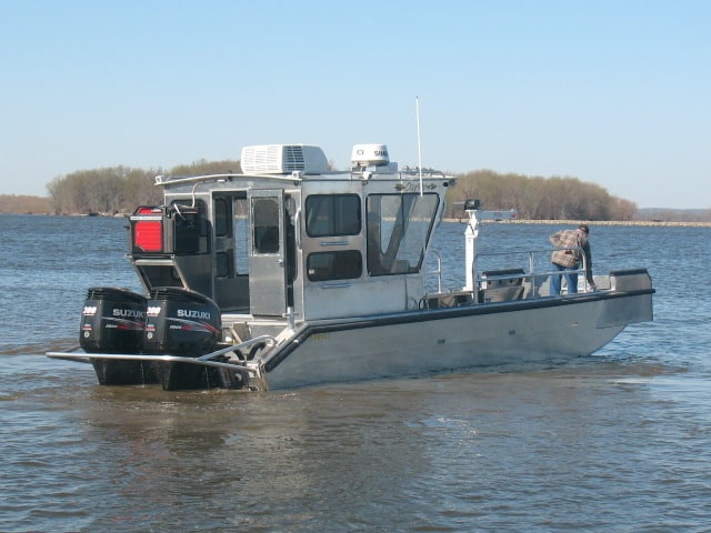 Cab Type - Oquawka Boats