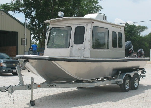 Cab Type - Oquawka Boats