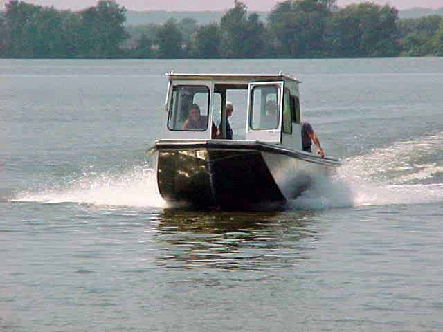 Dive Boats - Oquawka Boats